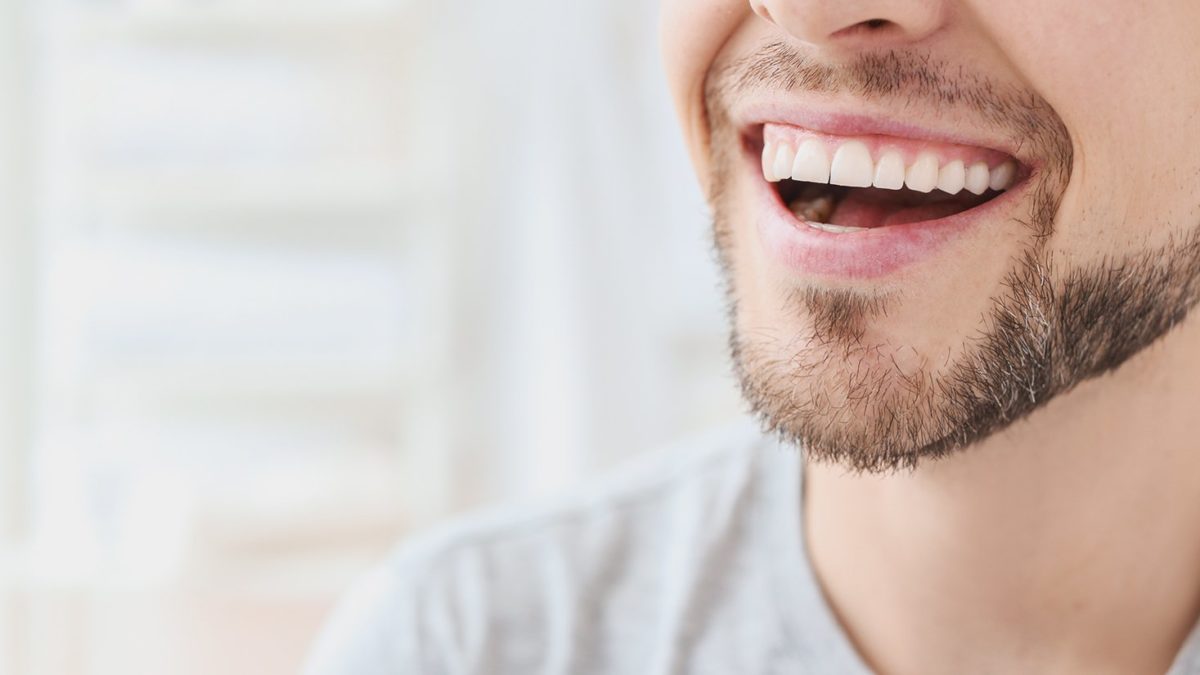 Ways to Whiten Your Teeth (In Minutes, Days, Weeks, or Forever) - Ask ...