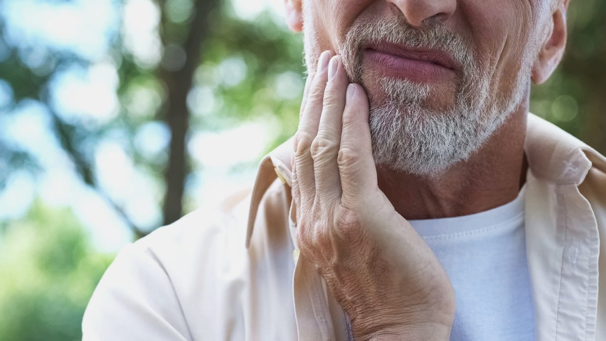 Tooth Abscess Symptoms, Remedies, Complications & Prevention